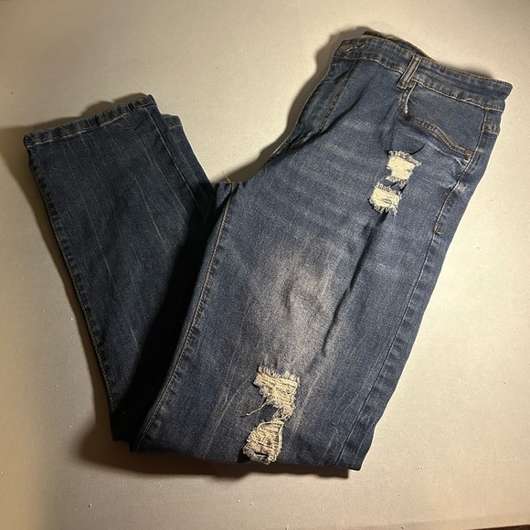 Refinery Republic | Jeans | Distressed Refinery Republic Size 363 Mens ...
